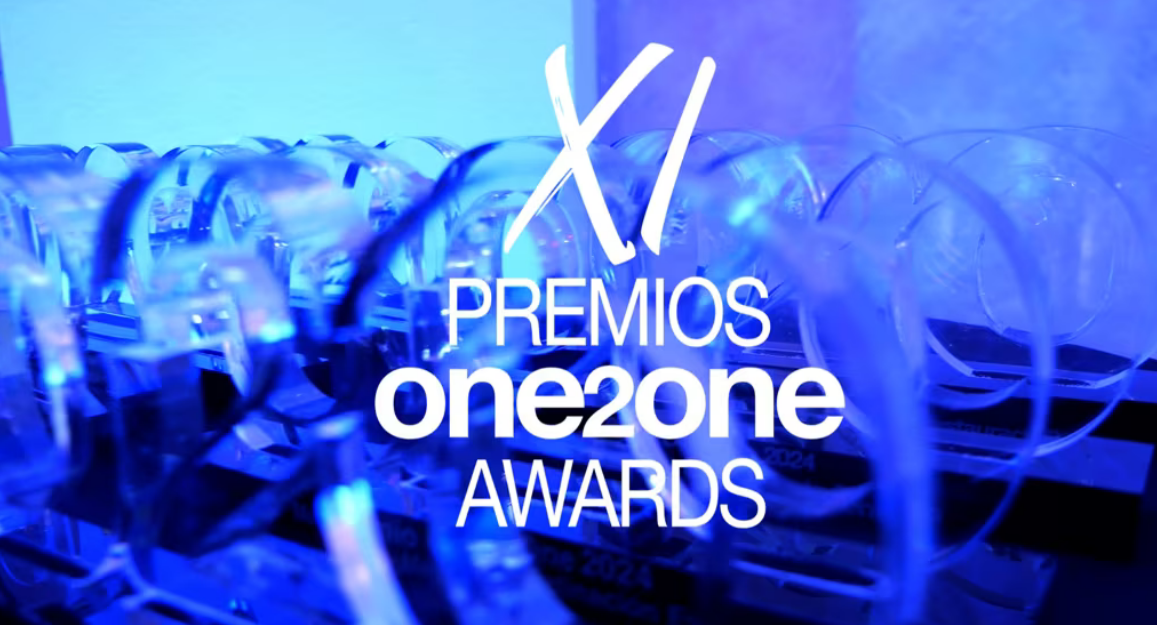 AWARDS ONE2ONENE4 | one2one MK & Events